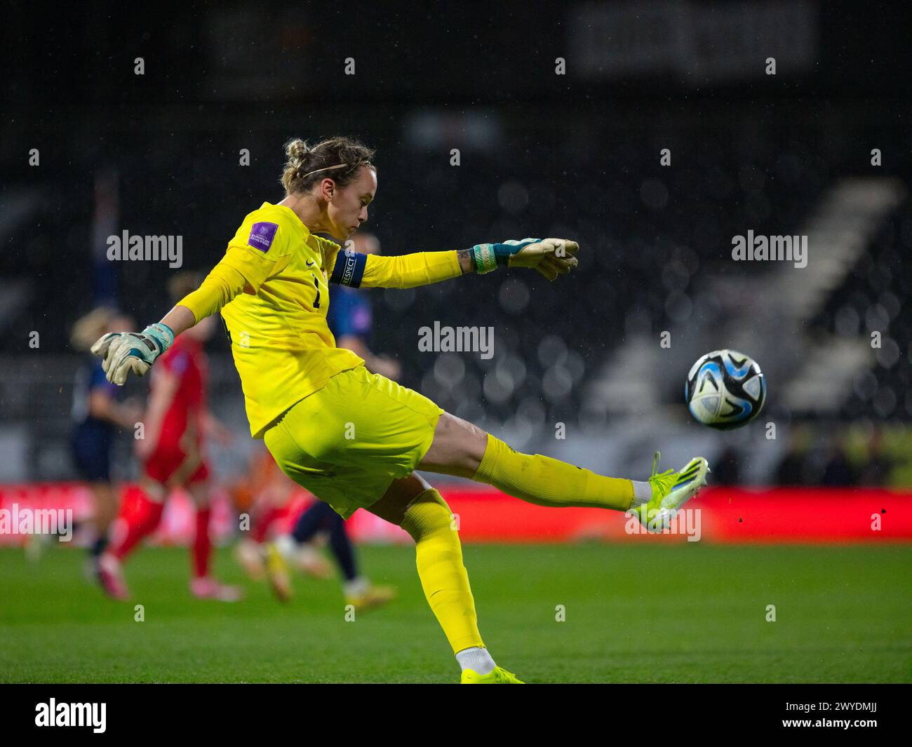 Stok Cae Ras Stadium, UK. 5th Apr, 2024. Doris Bacic (1) Goalkeeper for ...