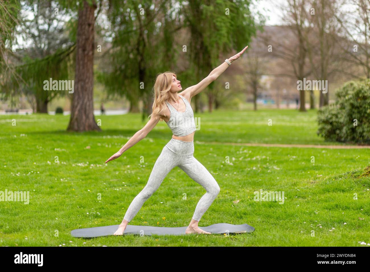 Warrior exercise hi-res stock photography and images - Alamy