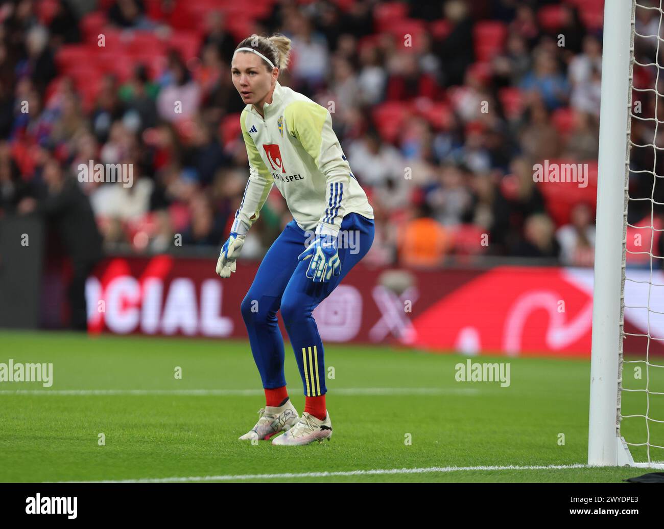 London, UK. 05th Apr, 2024. Jennifer Falk(BK Hacken)of Sweden Women ...