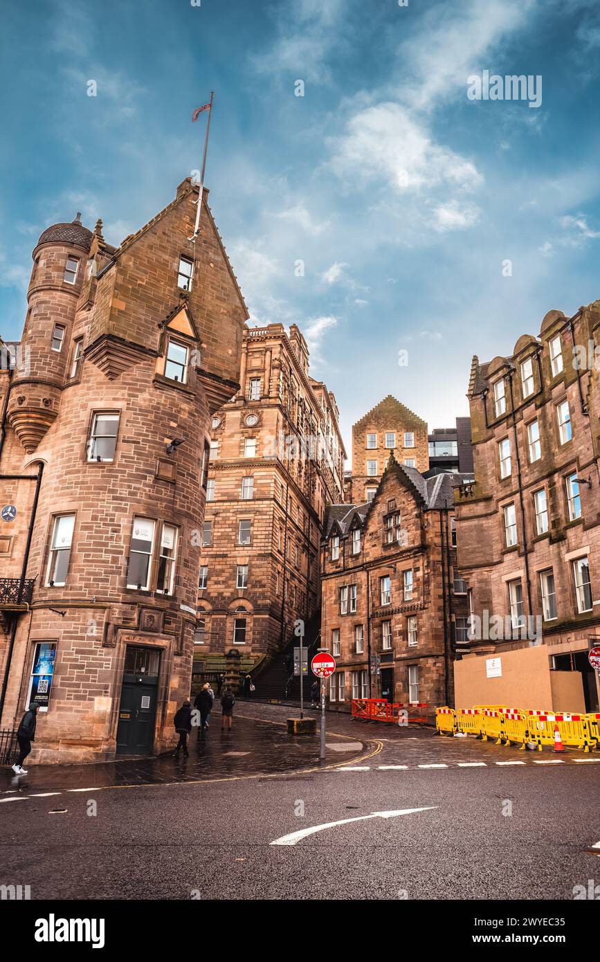 Scottish medieval buildings hi-res stock photography and images - Alamy