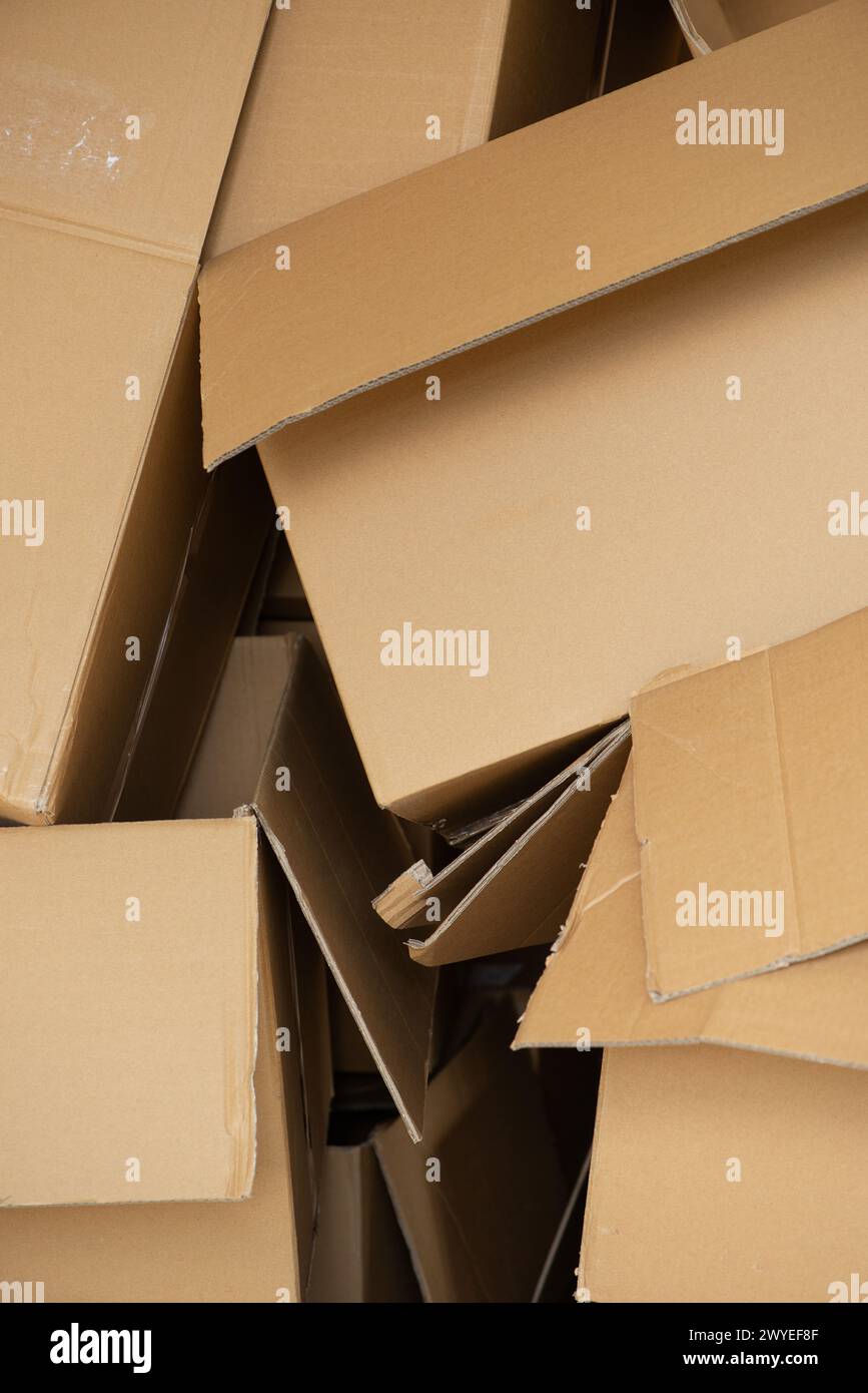 Parcels company hi-res stock photography and images - Alamy