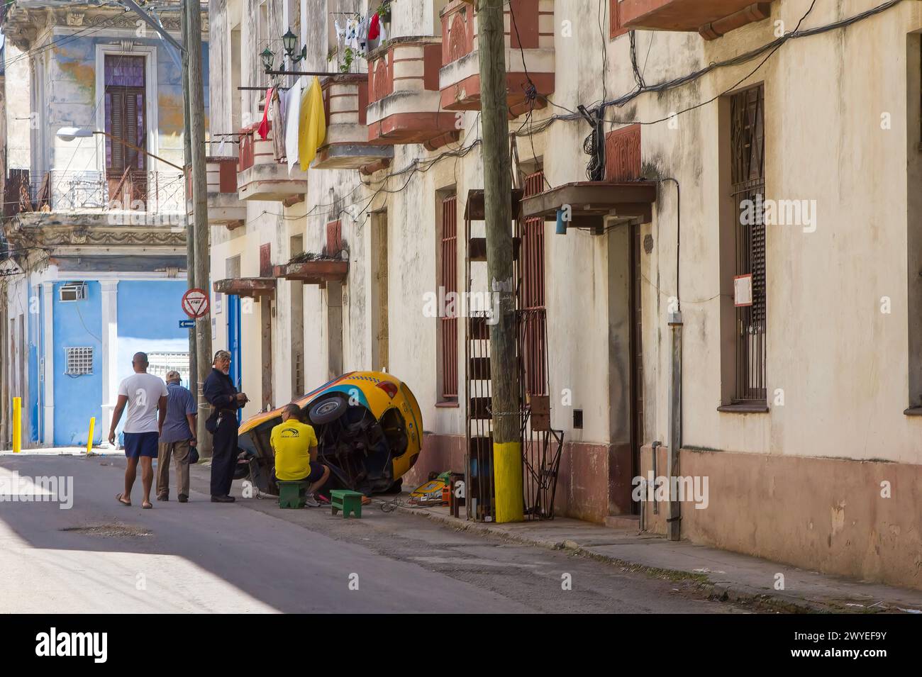 Cuban driver hi-res stock photography and images - Alamy