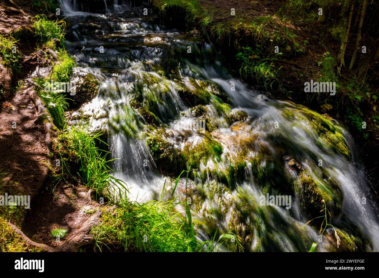 Fast water flow hi-res stock photography and images - Alamy