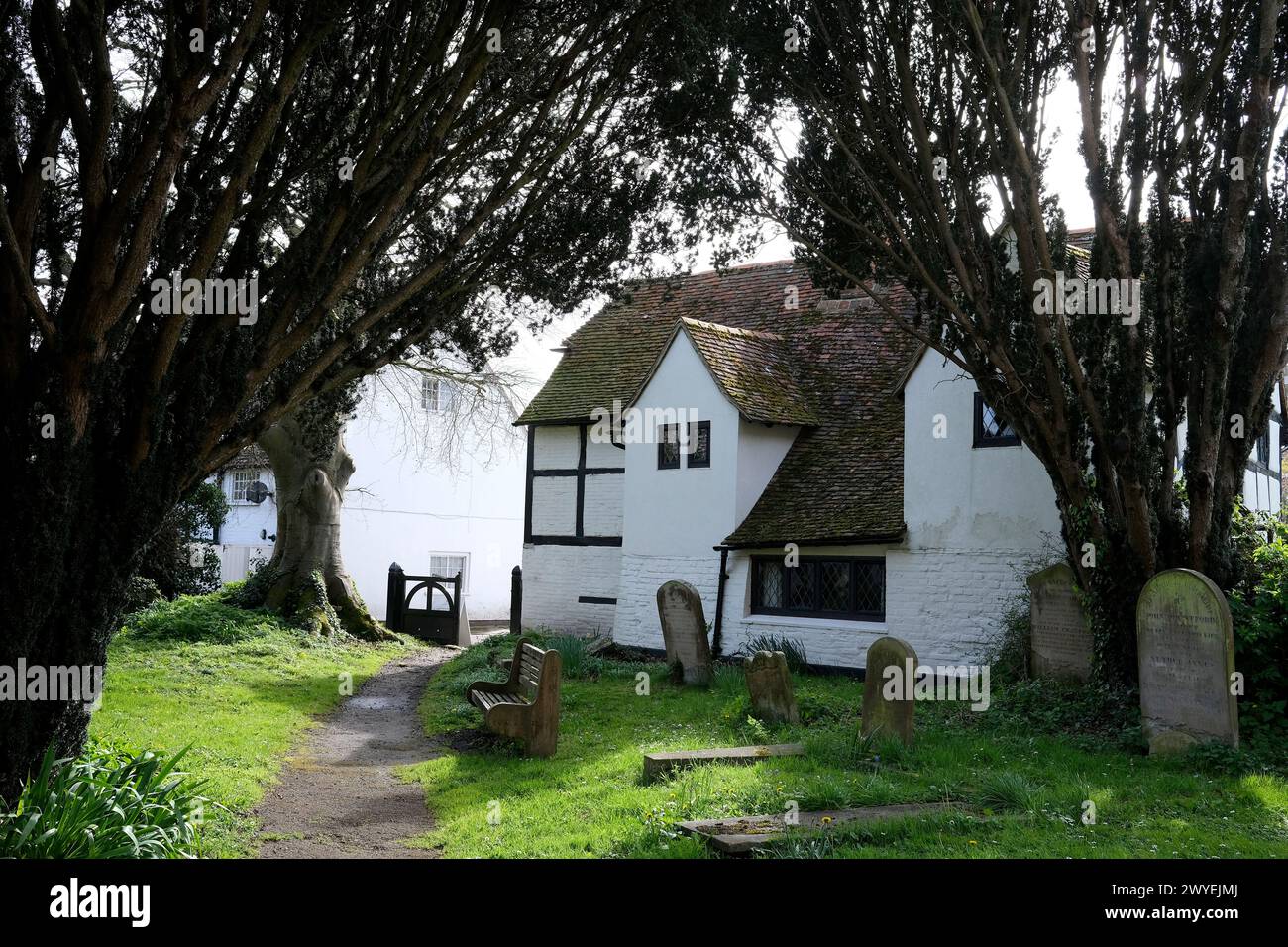 st mary the virgin church grounds,fordwich town,canterbury,east kent,uk ...