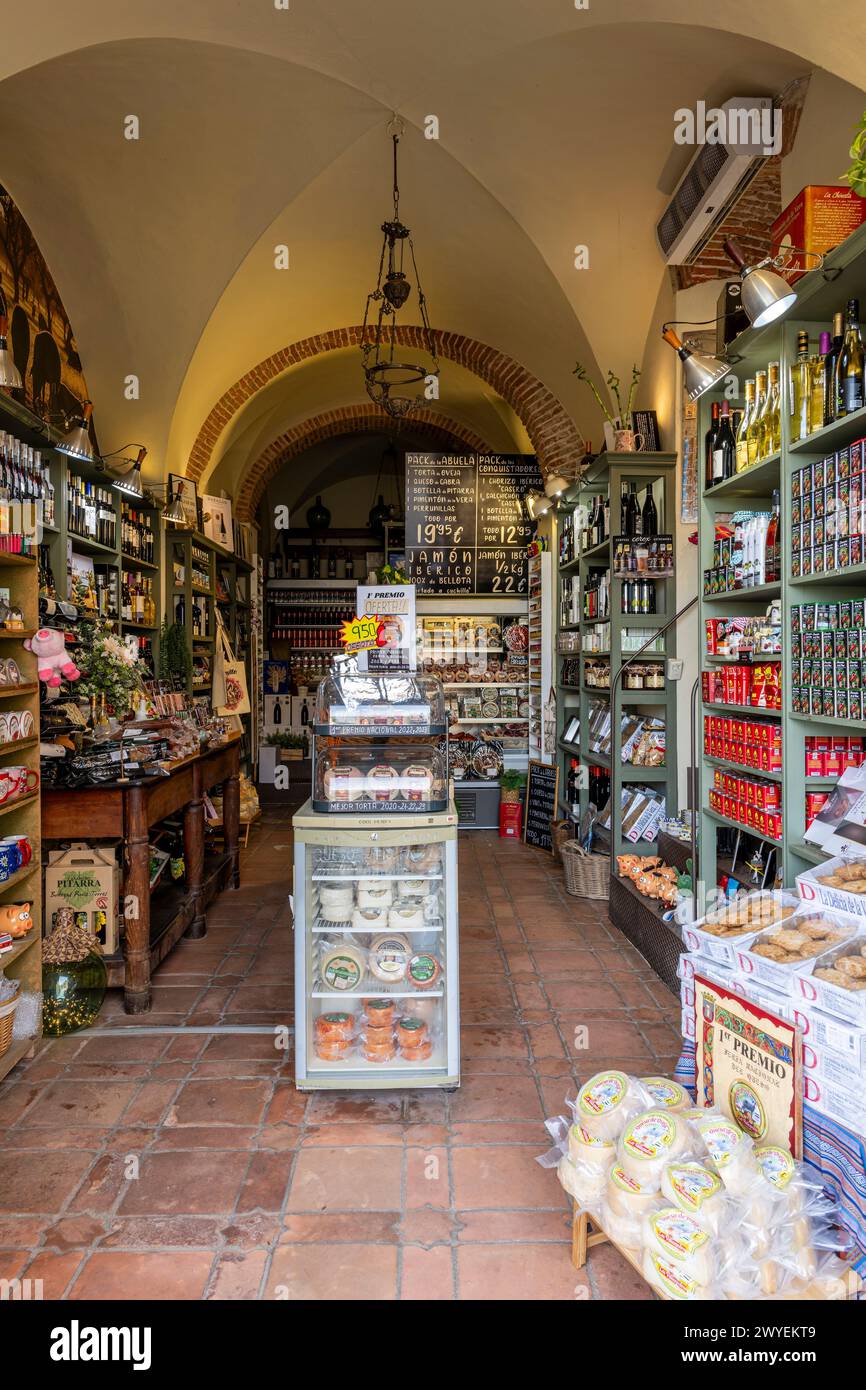 Shop spain spanish town hi-res stock photography and images - Alamy