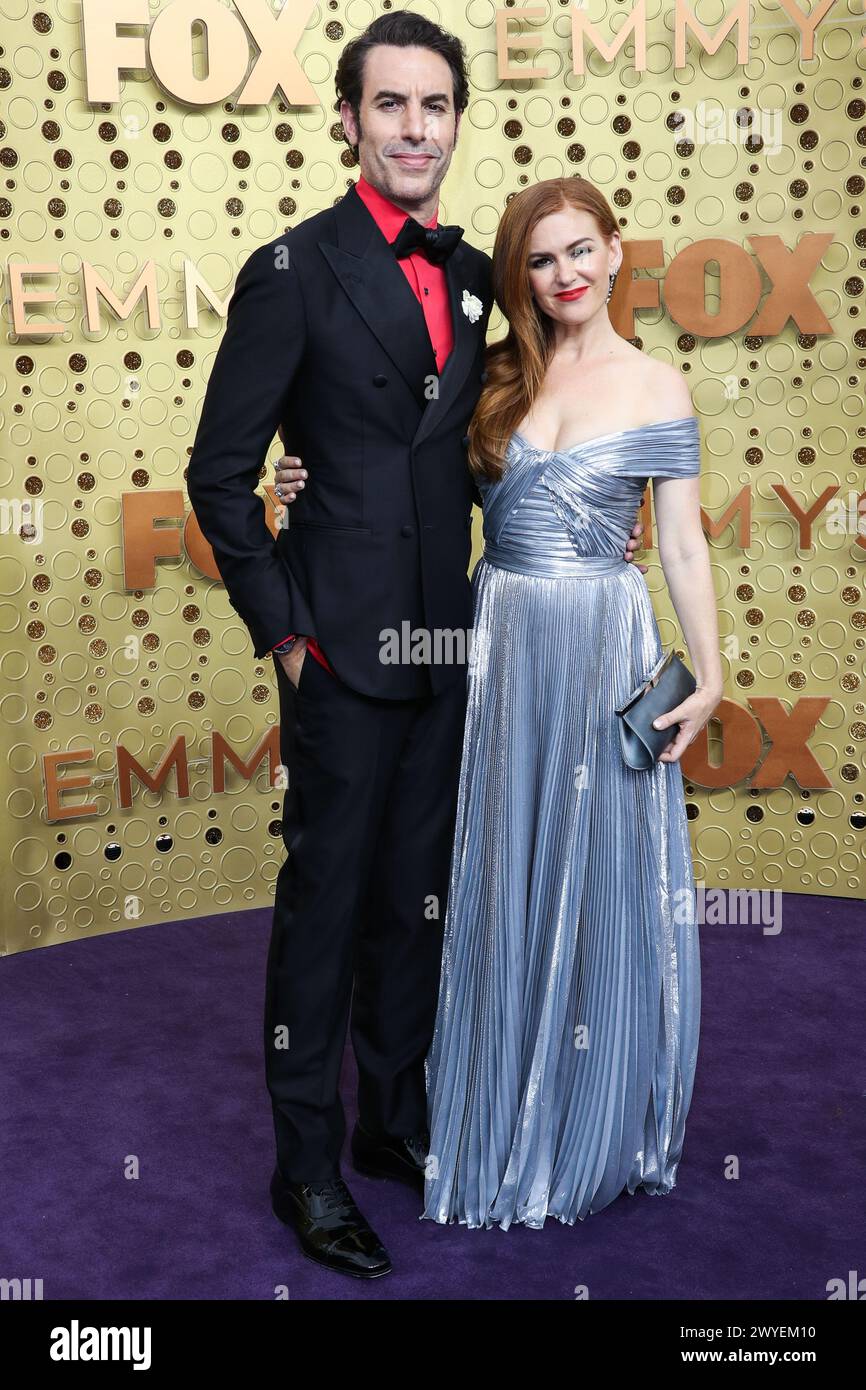 Celebrities sacha baron cohen and isla fisher hi-res stock photography ...