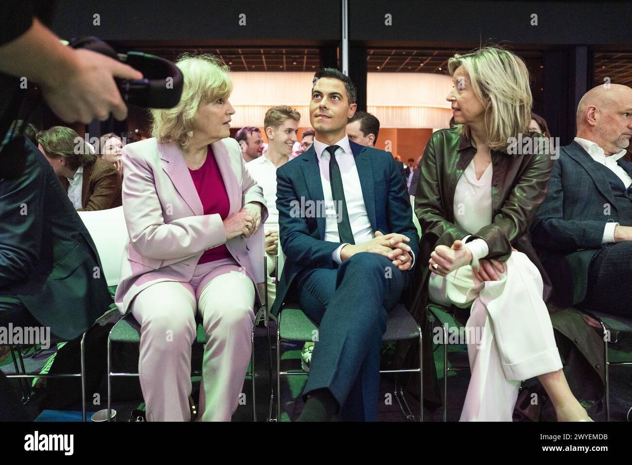 NIEUWEGEIN - Pia Dijkstra, Rob Jetten and Kajsa Ollongren (from left ...