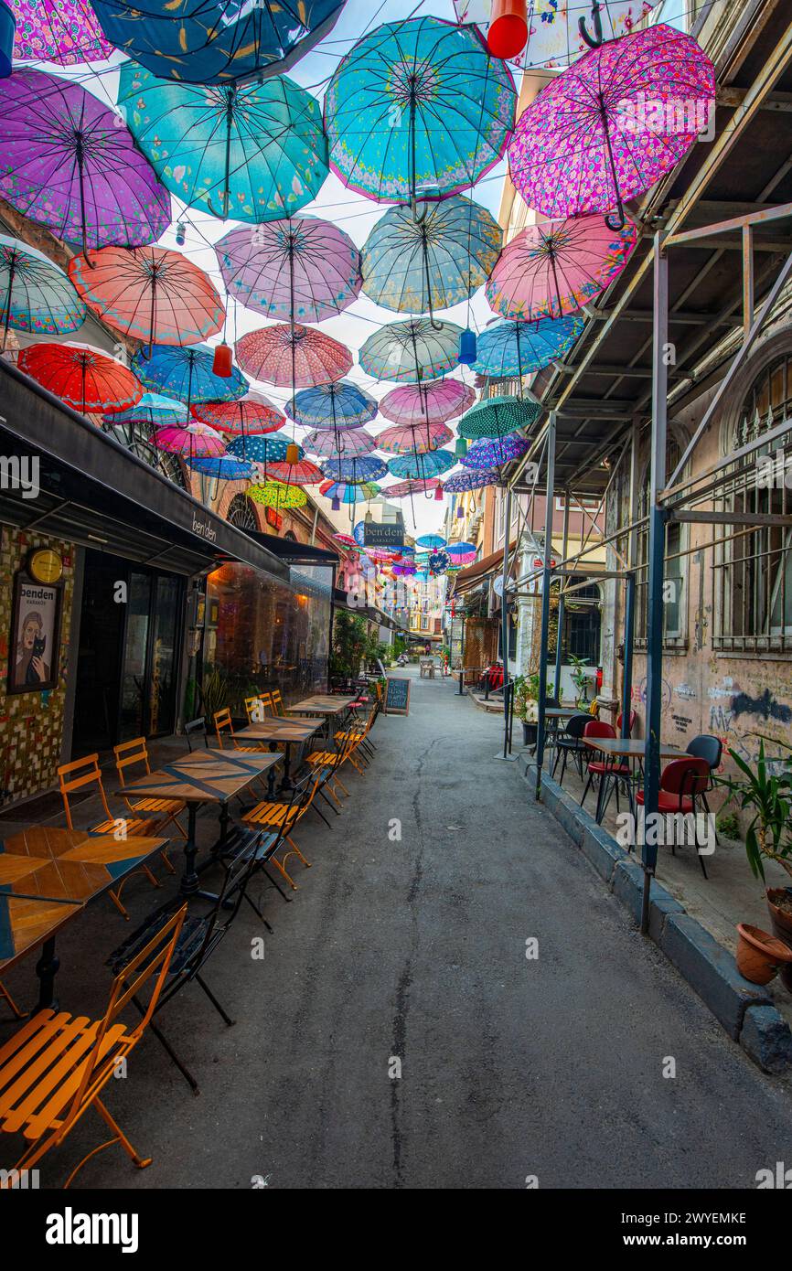 Umbrellas istanbul hi-res stock photography and images - Alamy