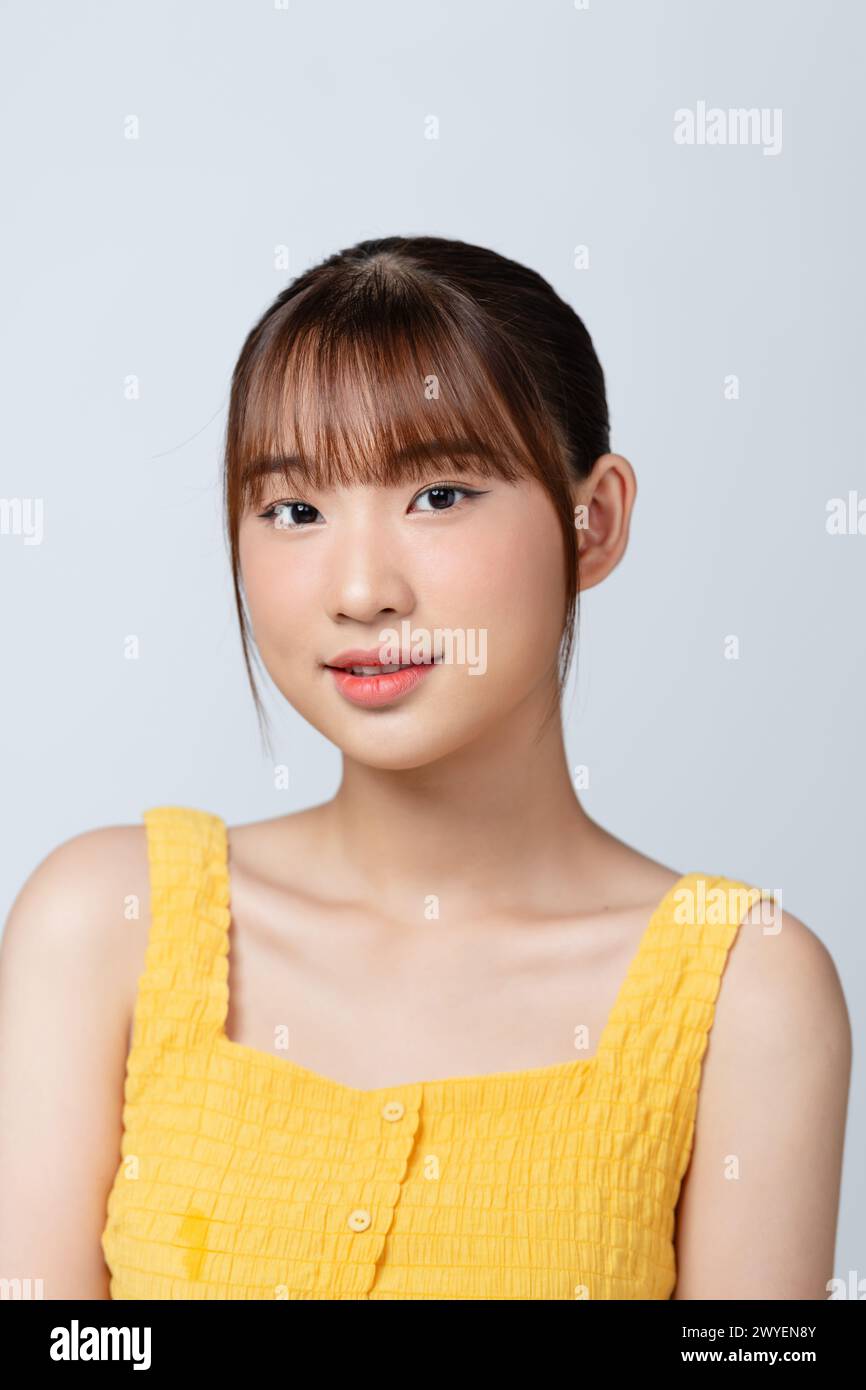 Woman portrait natural beautiful on white Stock Photo - Alamy