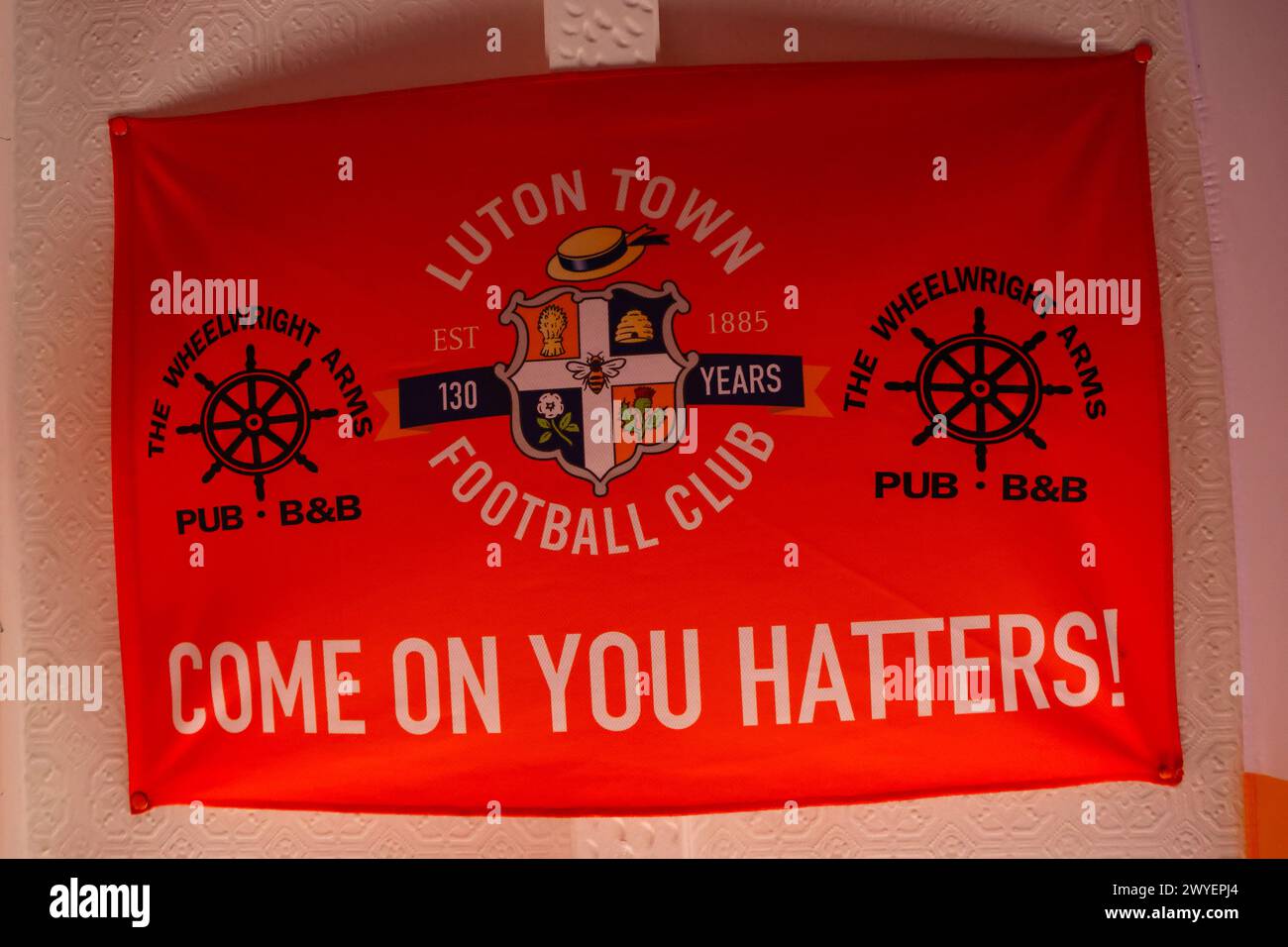 Kenilworth Road, Luton, Bedfordshire, UK. 6th Apr, 2024. Premier League ...