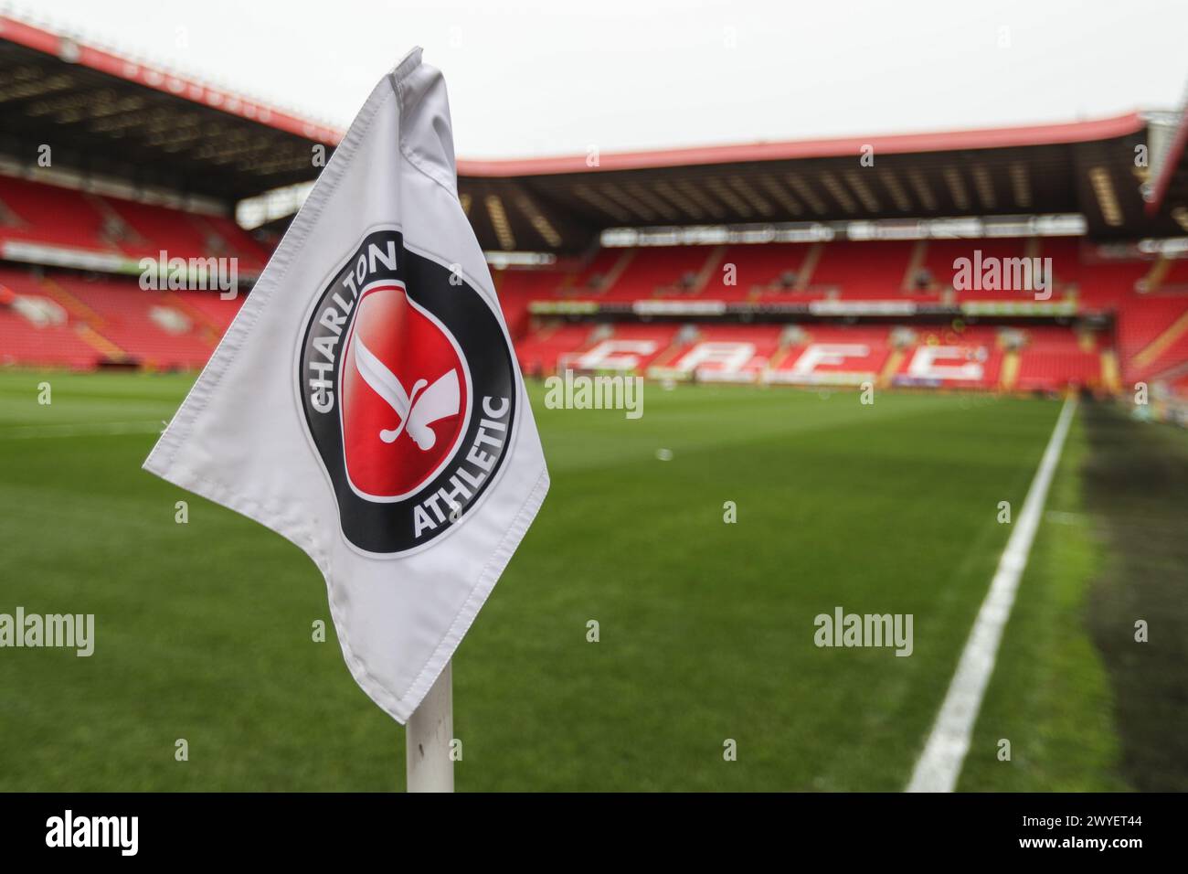 A general view of The Valley during the Sky Bet League 1 match Charlton ...