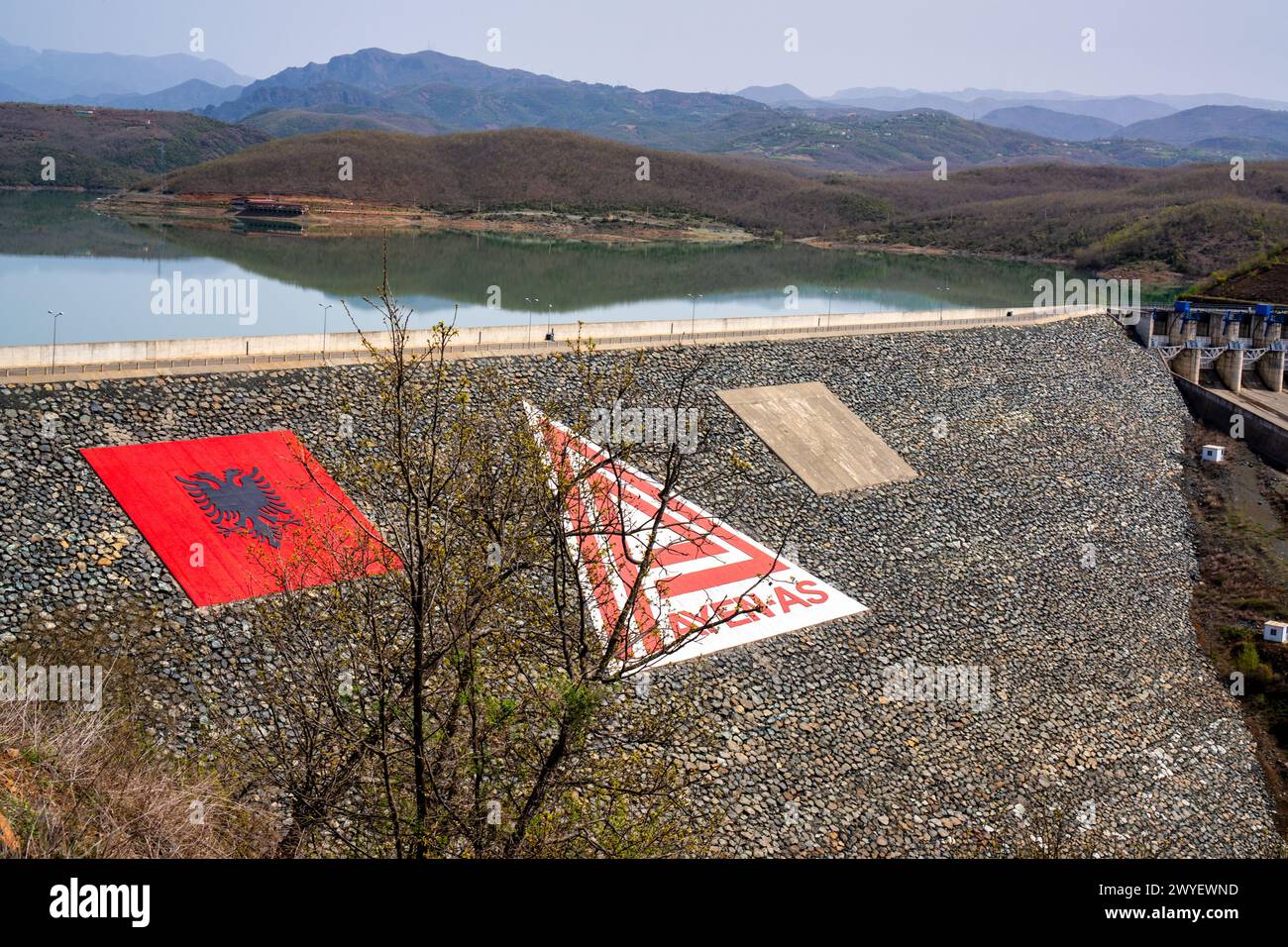 Lake district power lines hi-res stock photography and images - Alamy