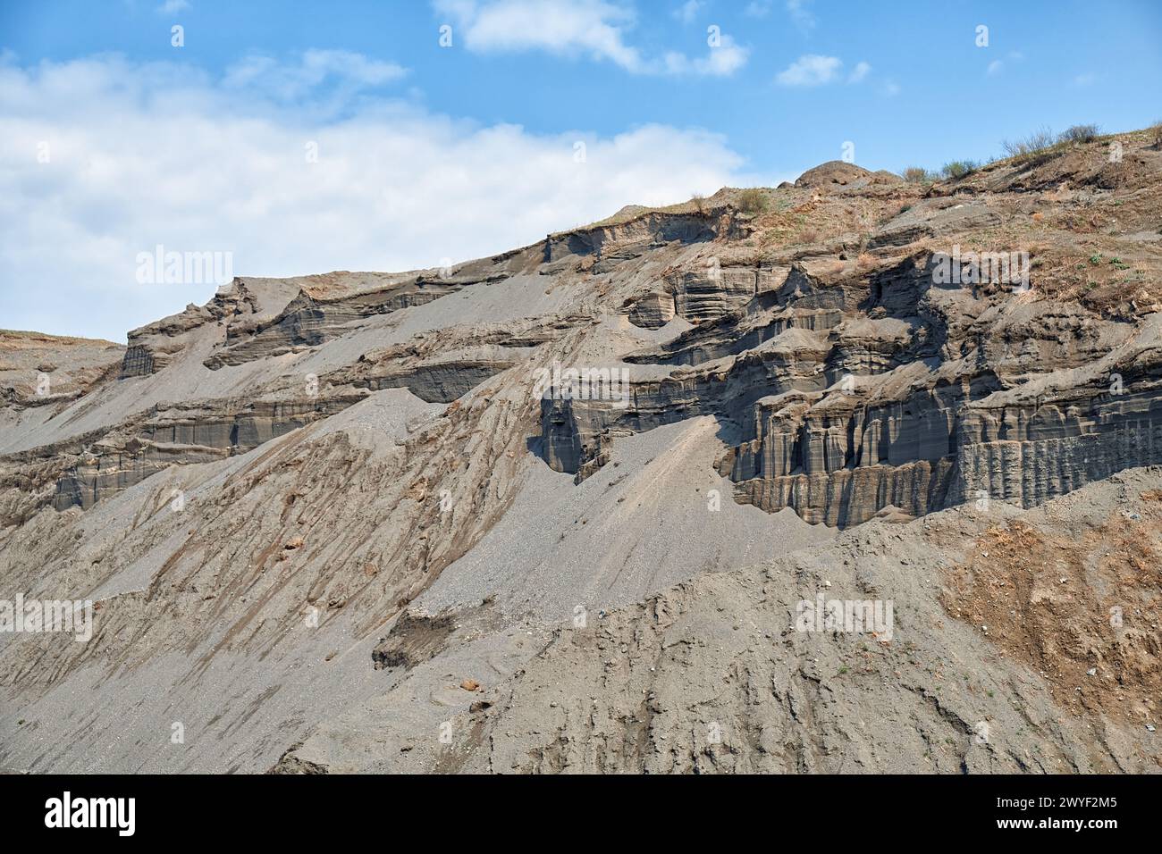 Sand quarry hi-res stock photography and images - Alamy