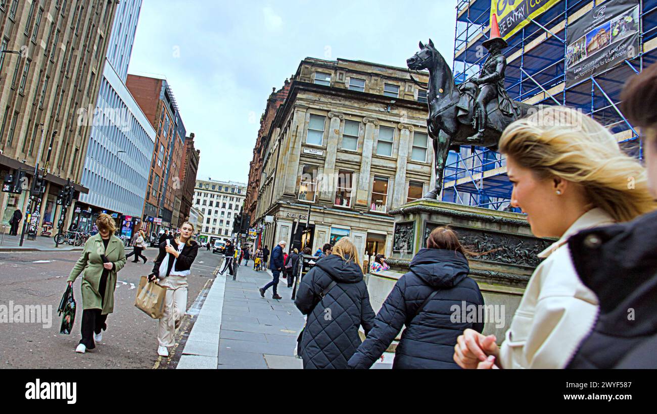 Glasgow, Scotland, UK. 6h April, 2024: UK Weather: Storm Kathleen winds ...