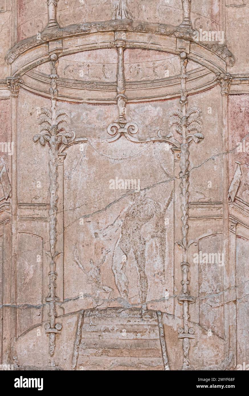 Pompeii, Italy. Bas Relief On Wall Of Old Building Stock Photo - Alamy