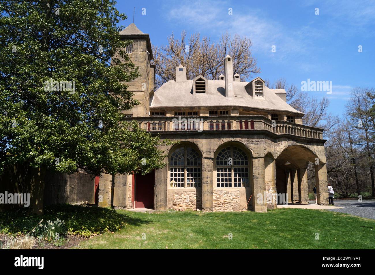 Fonthill Castle, built between 1908 and 1912, used an original method ...