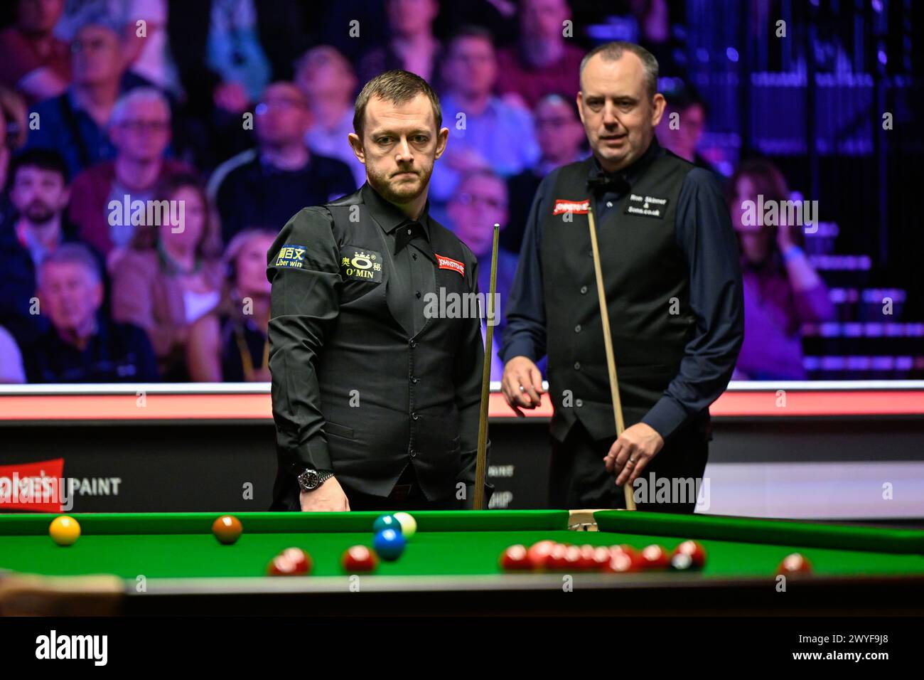 Mark allen mark williams hi-res stock photography and images - Alamy