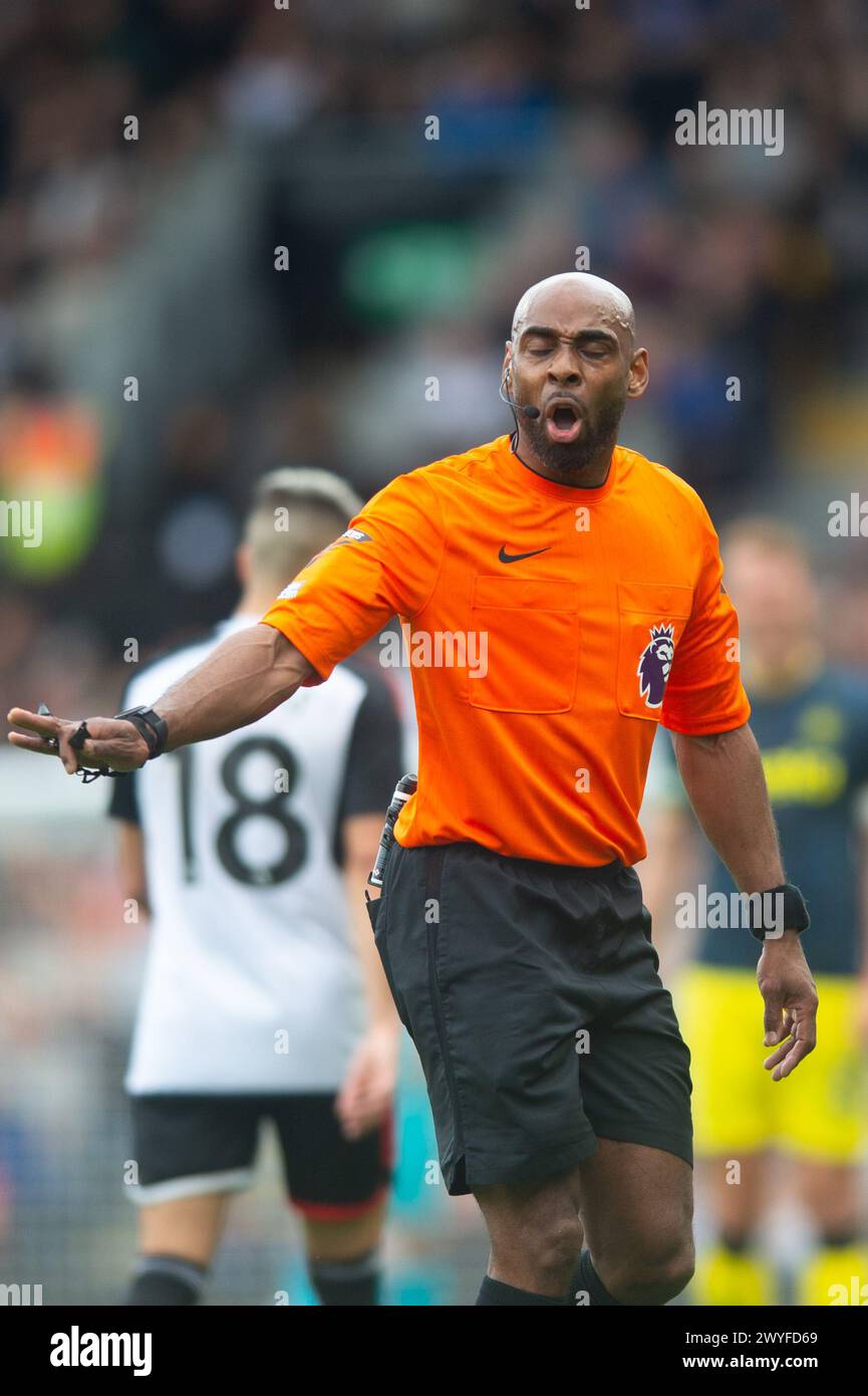 Craven Cottage, Fulham, London, UK. 6th Apr, 2024. Premier League ...