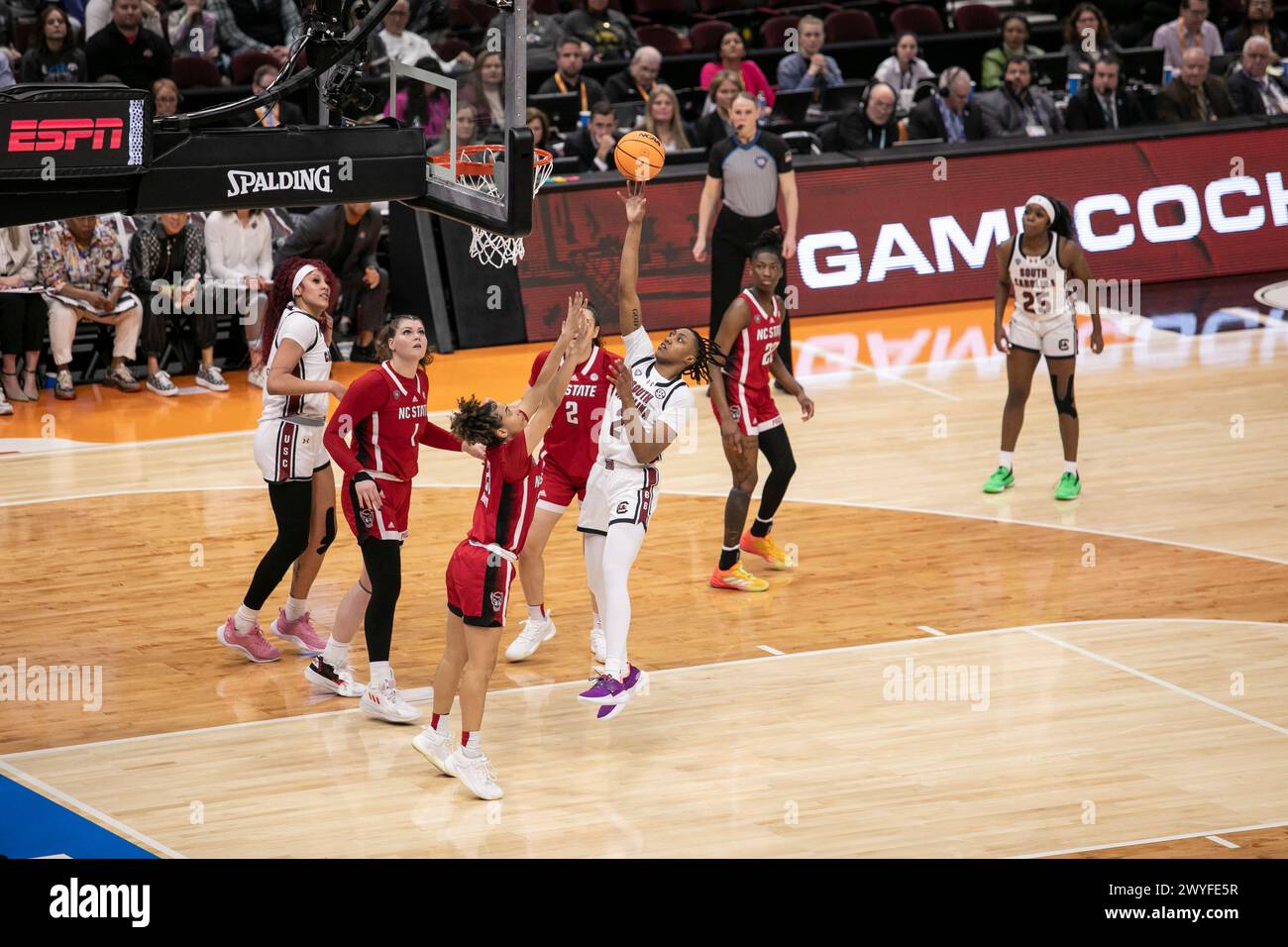 Cleveland, Ohio, USA. 5th April, 2024. South Carolina Gamecocks forward ...