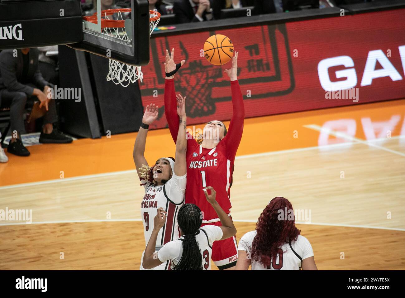 Cleveland, Ohio, USA. 5th April, 2024. NC State Wolfpack center River ...