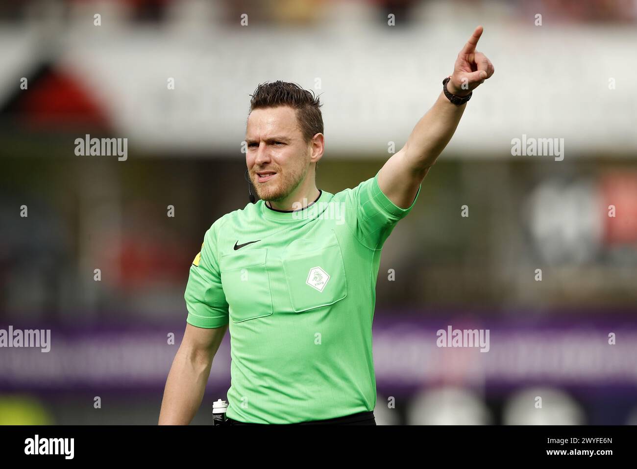 ROTTERDAM - referee Laurens Gerrets during the Dutch Eredivisie match ...