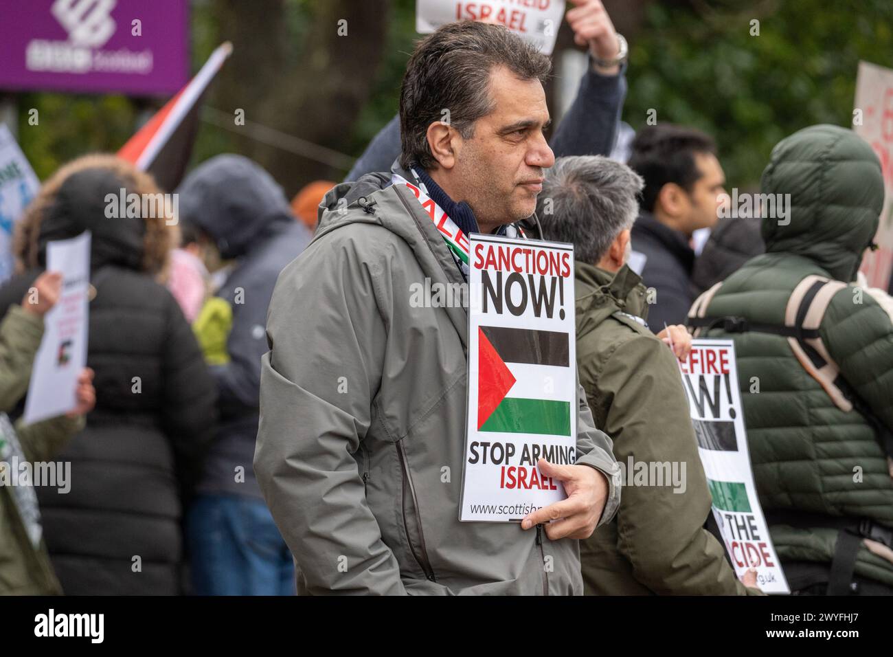 Aberdeen, Scotland, UK. 6th Apr, 2024. Pro-Palestinian protesters hold ...