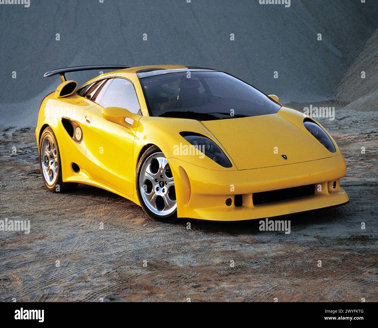 Hand built excellence hi-res stock photography and images - Alamy