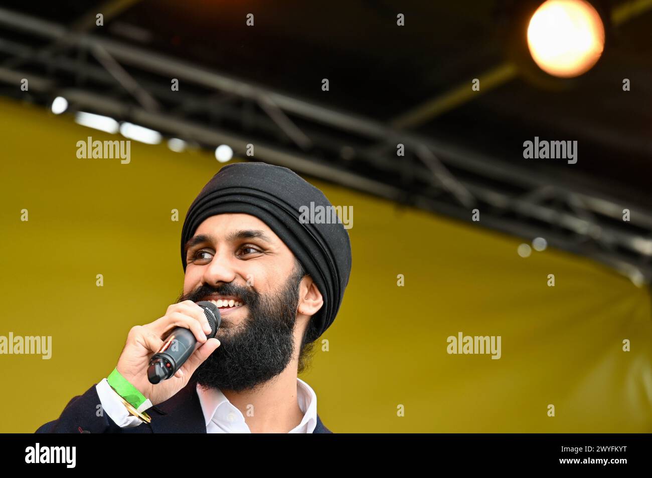 Apprentice contestant hi-res stock photography and images - Alamy