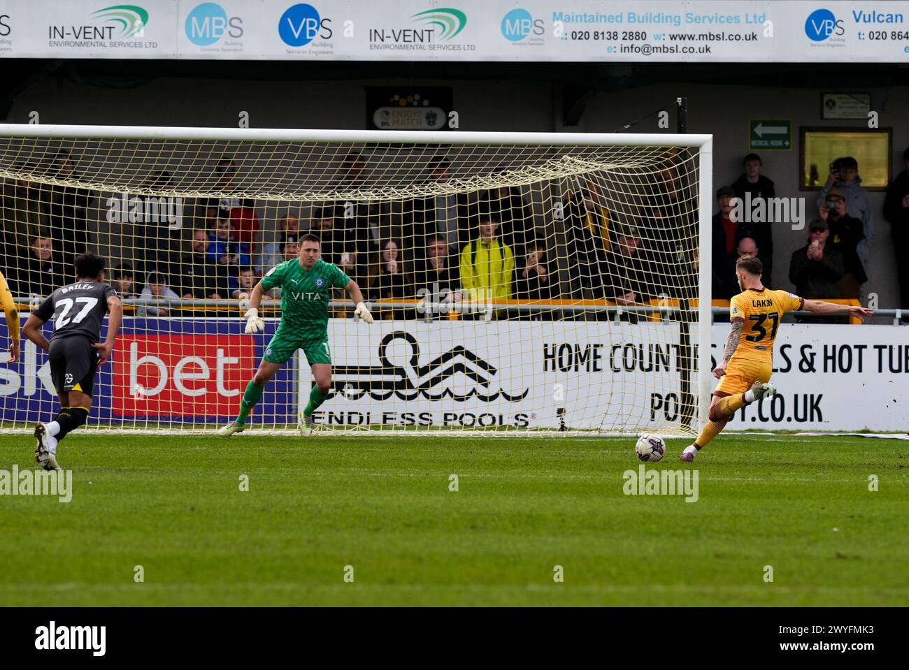 Charlie lakin (sutton) hi-res stock photography and images - Alamy