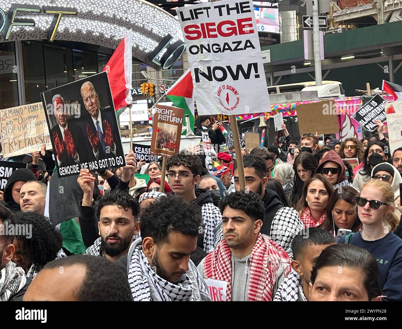Free Gaza; Cease Fire Now demonstration in Times Square; held on March ...