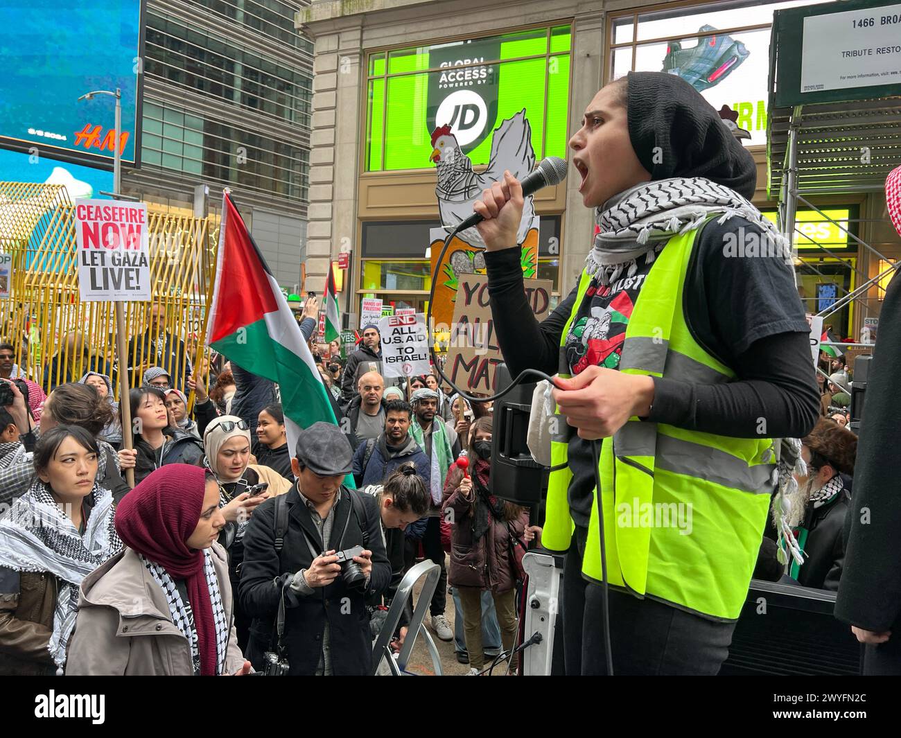 Free Gaza; Cease Fire Now demonstration in Times Square; held on March ...