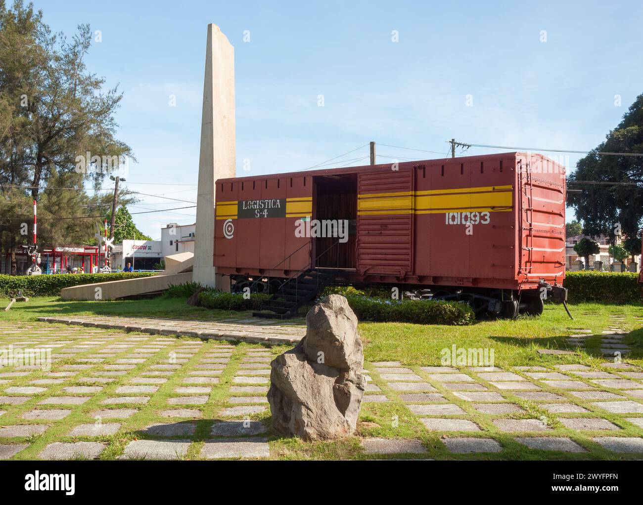 Monument to the Derailment of the Armoured Train, Santa Clara, Cuba ...