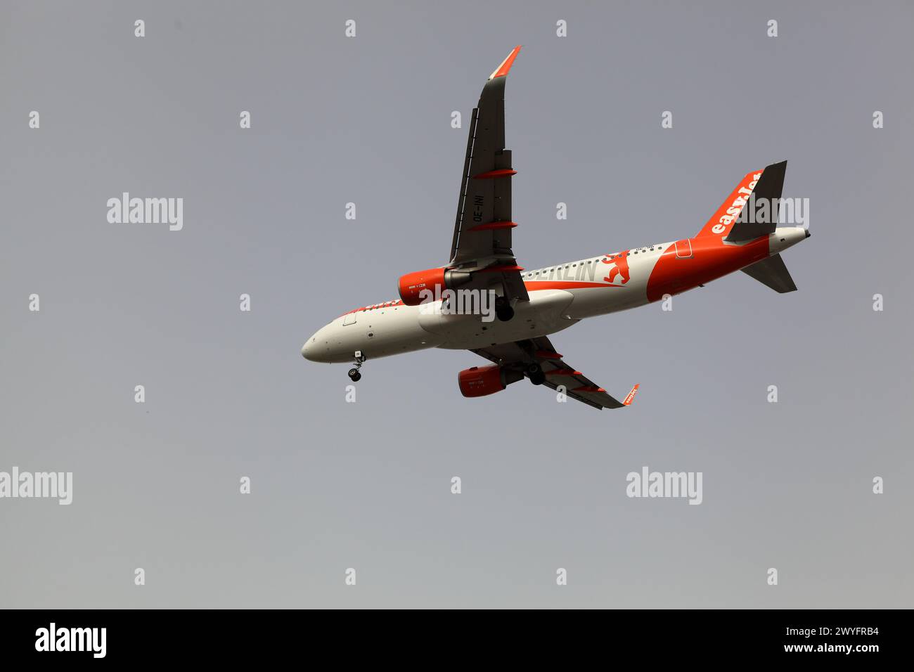 Porto, Portugal - March 22, 2024: Airbus A320-200 OE-INI EasyJet Europe ...