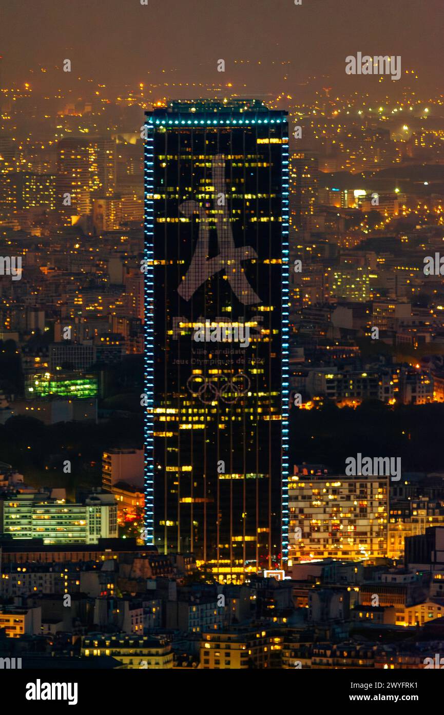 Montparnasse Tower - the tallest Paris skyscraper Stock Photo - Alamy