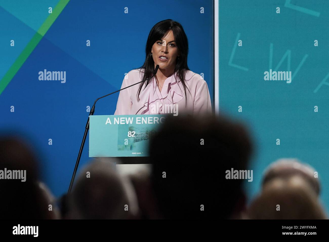 Jennifer carroll macneill hi-res stock photography and images - Alamy