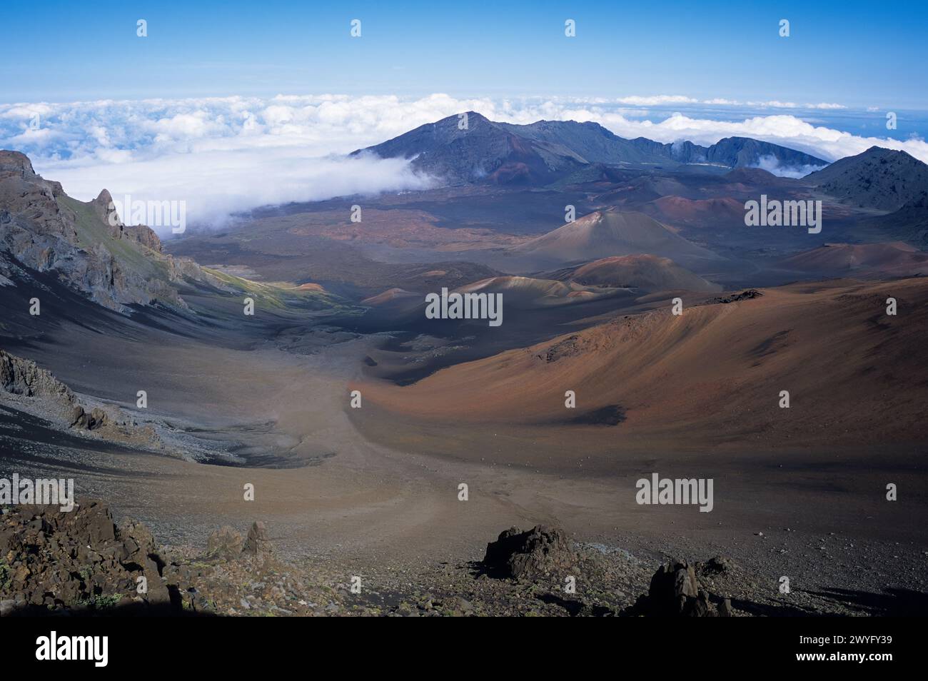 Maui, Hawaii, U.S.A. - Haleakala National Park, Haleakala Crater, View ...