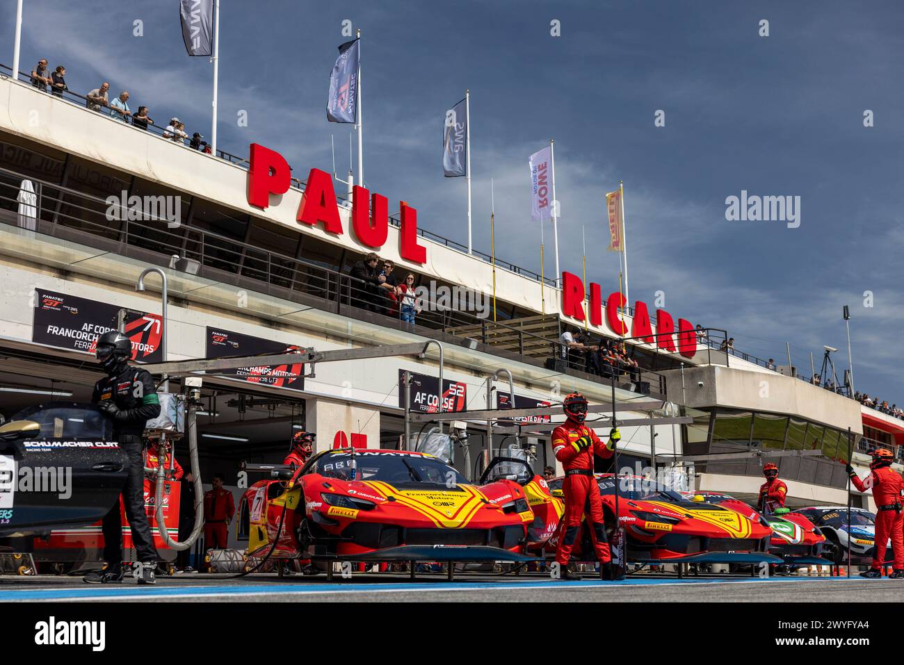 Ambiance pitlane, during the 1st round of the 2024 Fanatec GT World ...