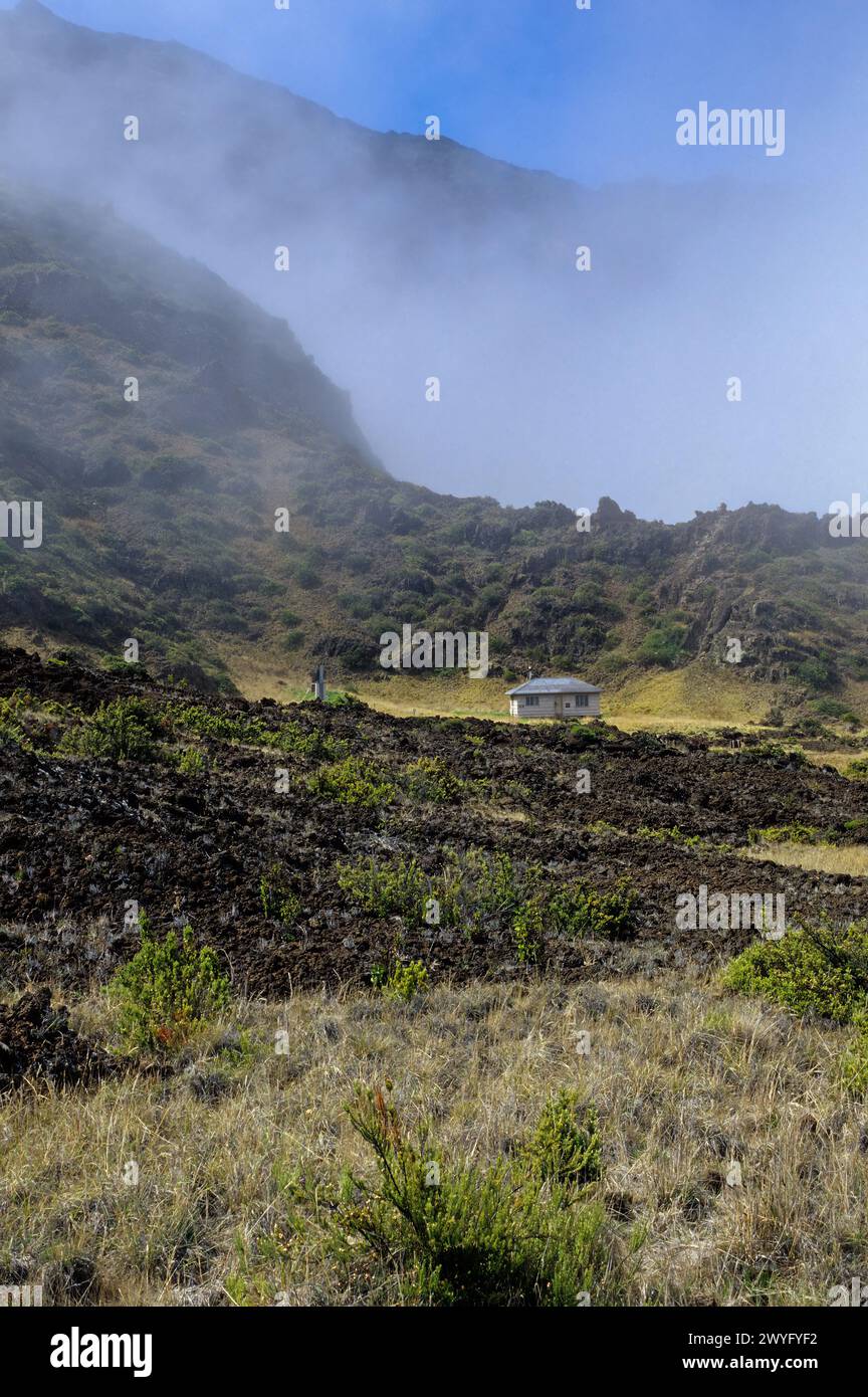 Maui, Hawaii, U.S.A. - Haleakala National Park, Holua Hikers' Cabin ...