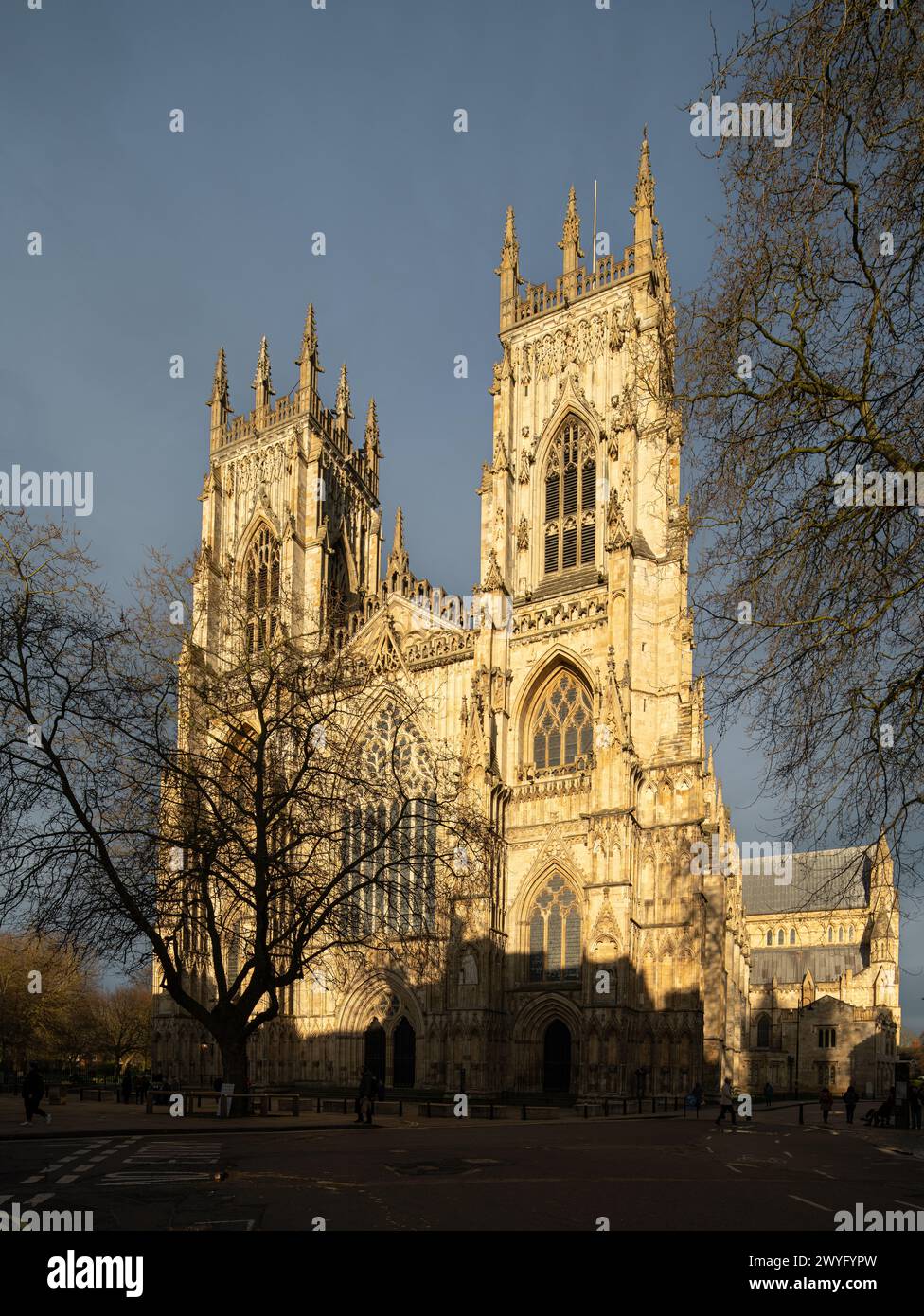 York minster cathedral view hi-res stock photography and images - Alamy