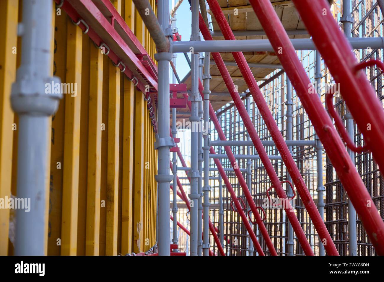 Formwork of reinforced concrete walls Stock Photo - Alamy