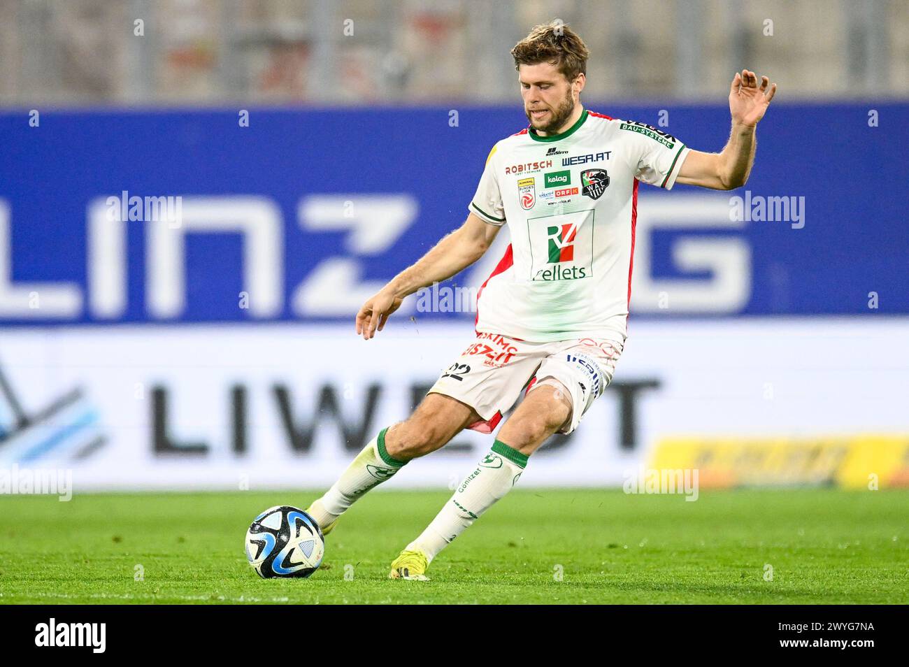 06.04.2024, Hofmann Personal Stadion Linz, AUT, Admiral Bundesliga, FC ...
