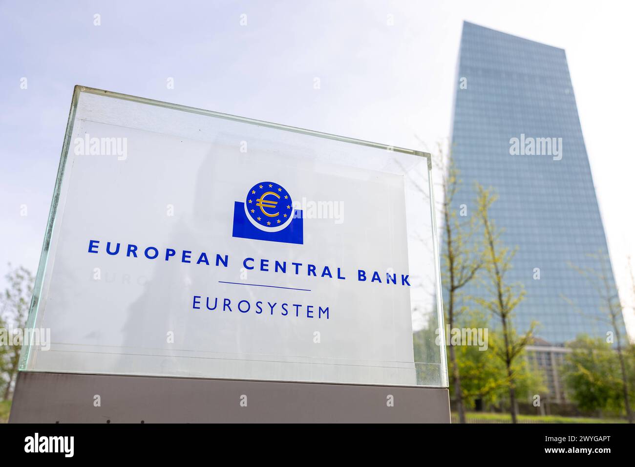 Eurosystem hi-res stock photography and images - Alamy