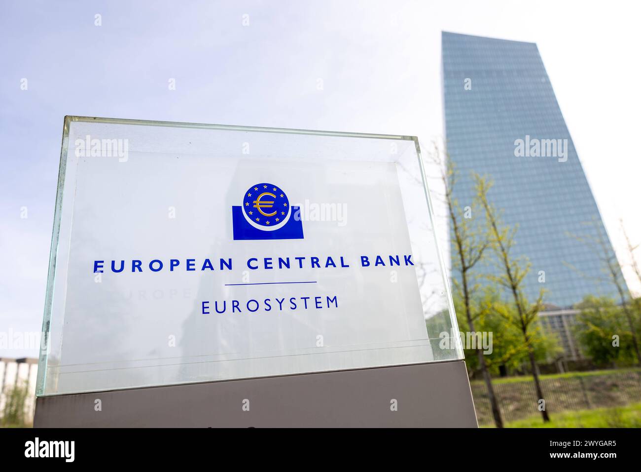 Eurosystem hi-res stock photography and images - Alamy