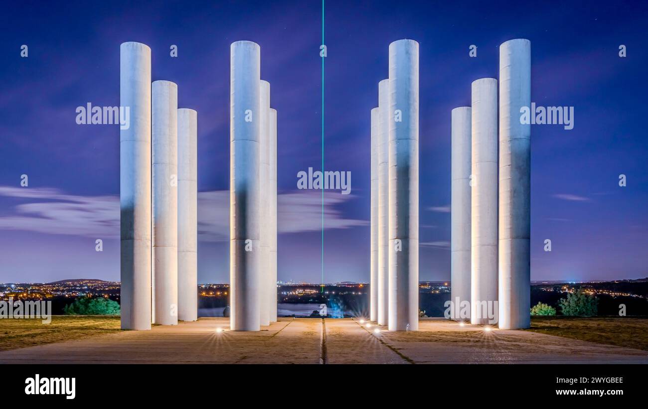 The Major axis, place of the 12 columns, Cergy, France Stock Photo - Alamy