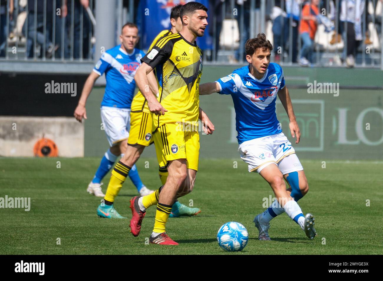Nicolas Galazzi of Brescia Calcio FC during the Italian Serie B soccer ...