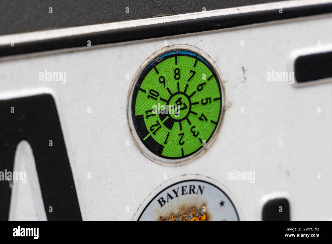 Fahrzeugprufung hi-res stock photography and images - Alamy