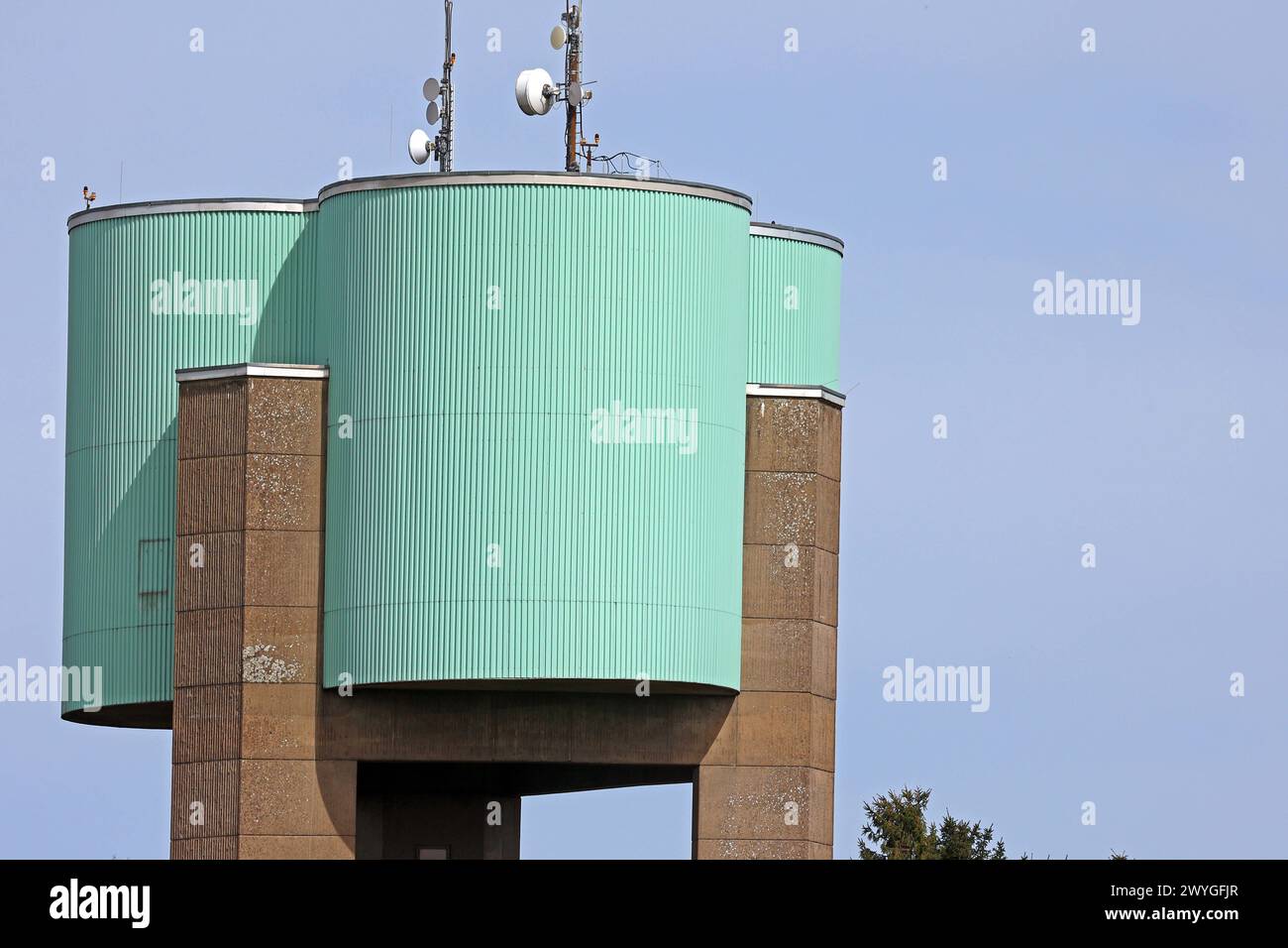 Wasserversorgung aus Wassertürmen Der Wasserturm Mülheim-Fulerum an der ...