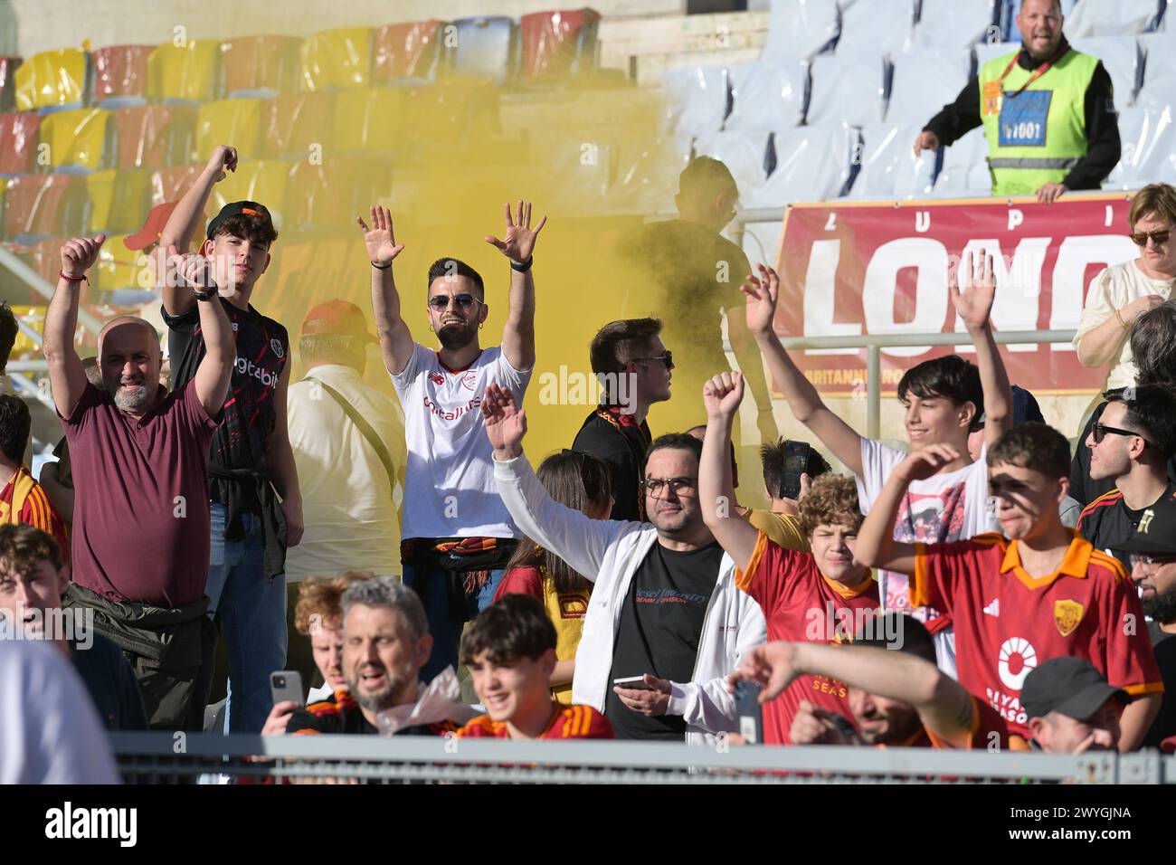 Stadio Olimpico, Rome, Italy. 6th Apr, 2024. Serie A Football; Roma ...