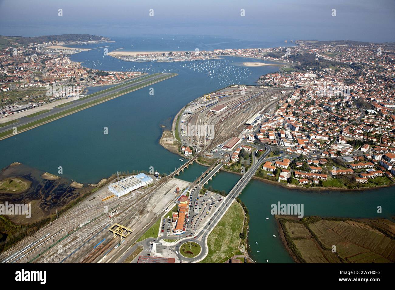 Puente de Santiago, mouth of Bidasoa river, railway station, Irun ...