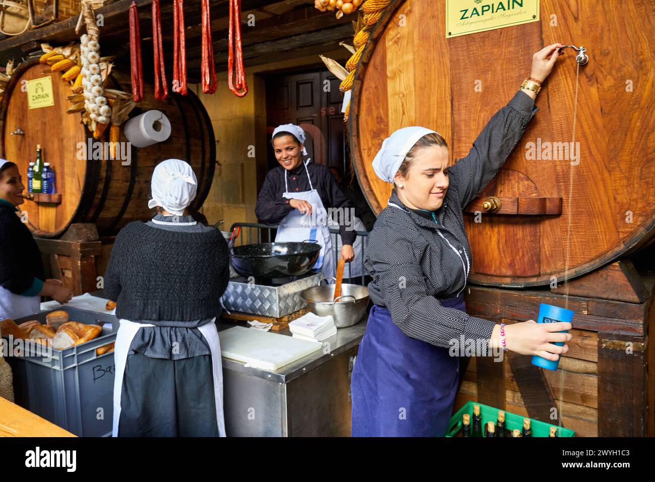 Cider, Feria de Santo Tomás, The feast of St. Thomas takes place on ...